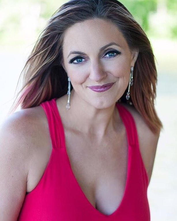 Victory of Light Expo to Feature Renowned Psychic Medium Lisa Williams April 7 & 8